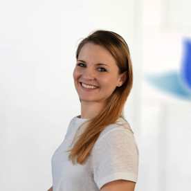 Frau Anja Bauer, Osteopath in : Termin online buchen - Doctolib